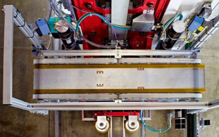 Tornado Mini Load Crane | Automated Storage & Retrieval System | Bastian Solutions