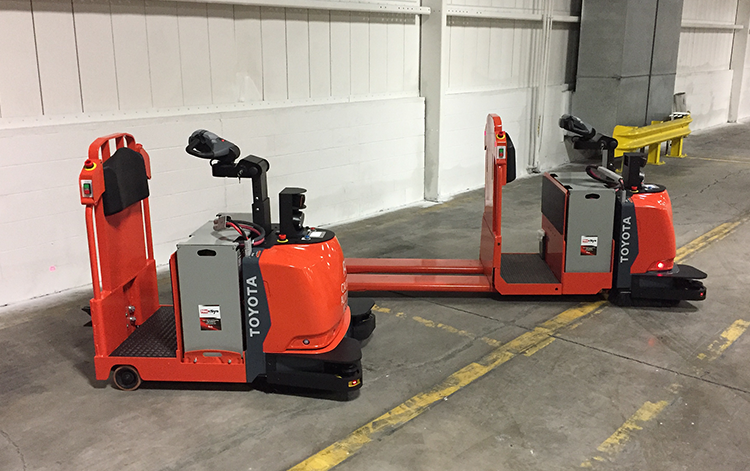 Toyota 8TB50NF Tugger & 8HBC30/40NF Pallet Truck | Bastian Solutions